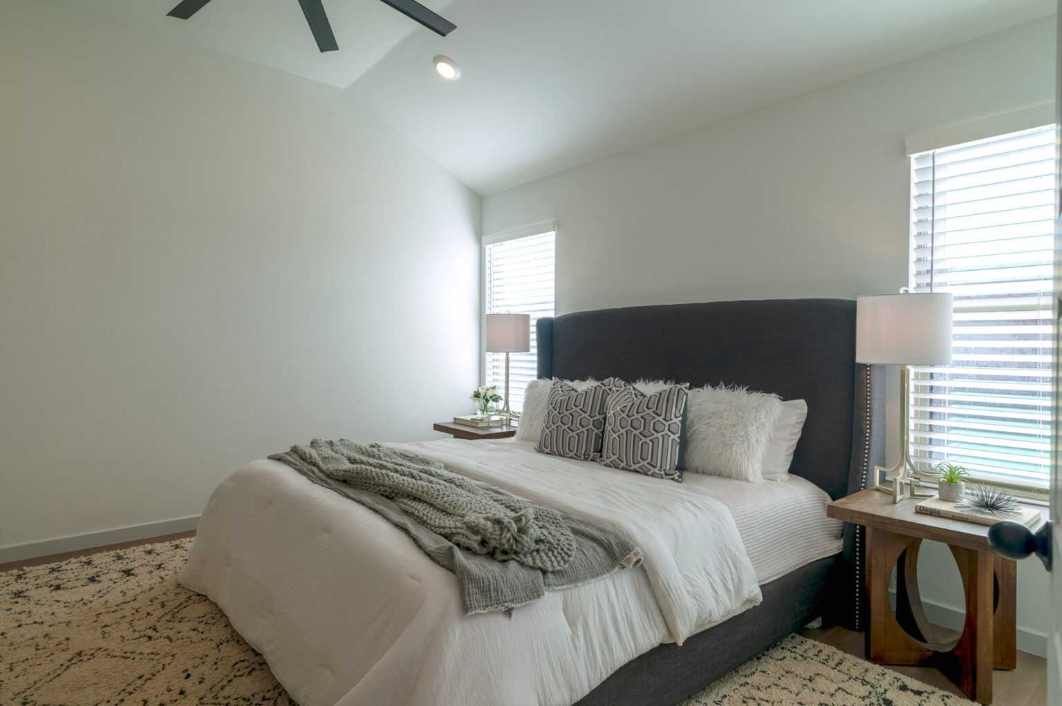 3623-122_DSC4616-HDR-Edit - Ventura Homes